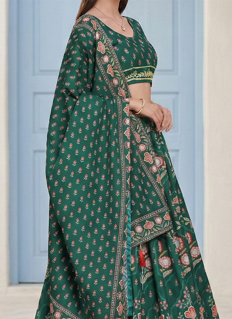 Buy Designer Lehenga Choli Online in USA | Lehengas for Women