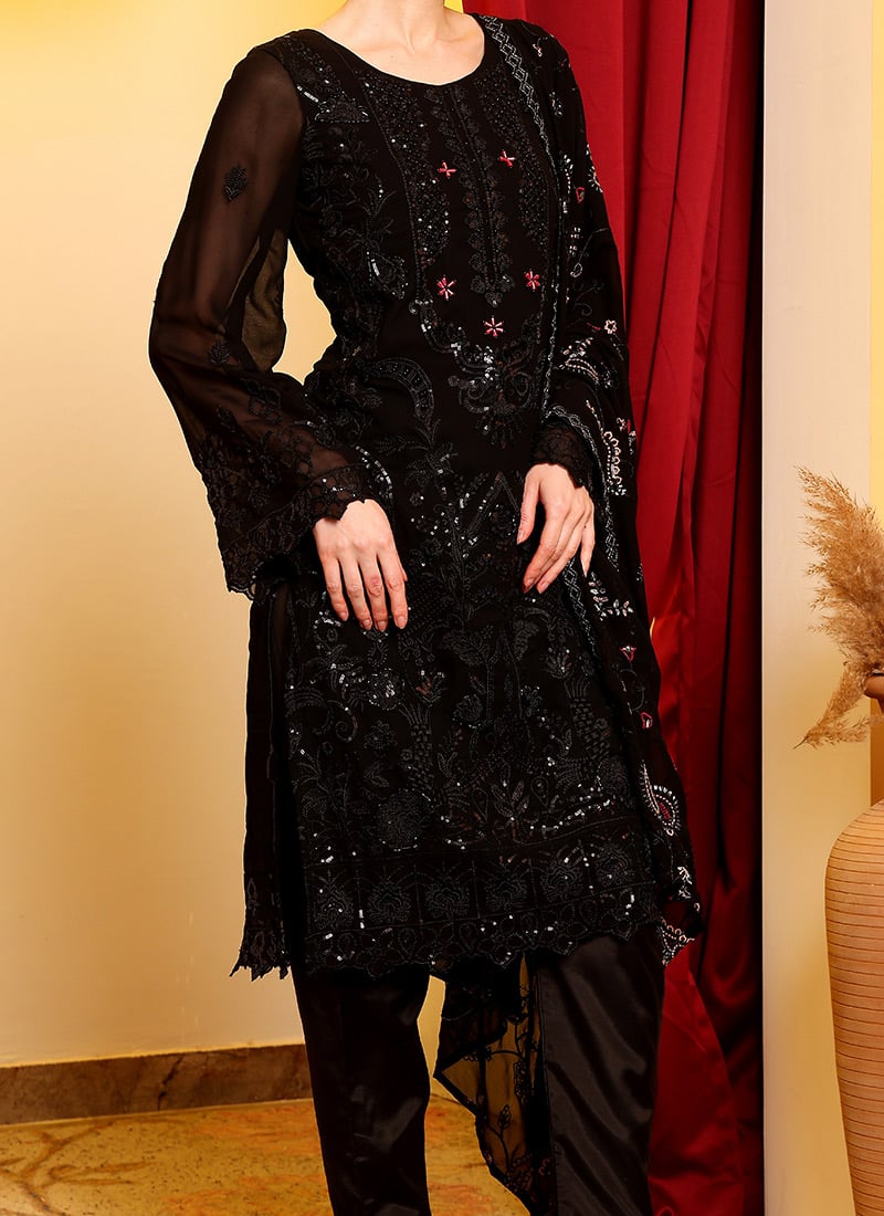 Buy Pakistani Salwar Kameez Suits Online USA | Cbazaar