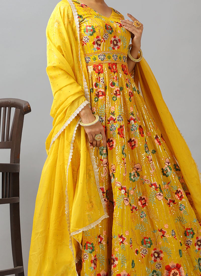 Ready to Wear Salwar Kameez for Women Fashionable Collections