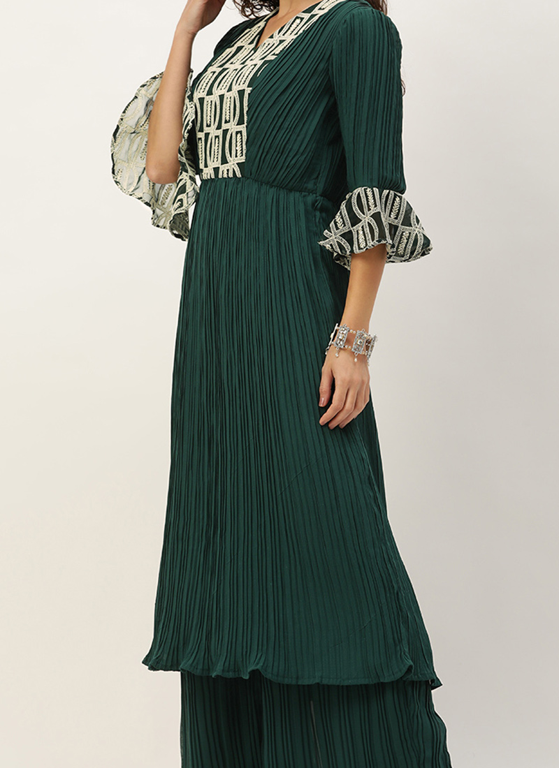 Stylish Teen Girls Kurta Sets | Trendy Choices at Cbazaar