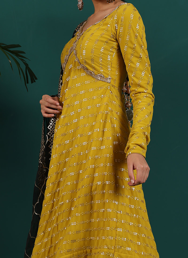 Ethnic fashion online - Salwar Kameez