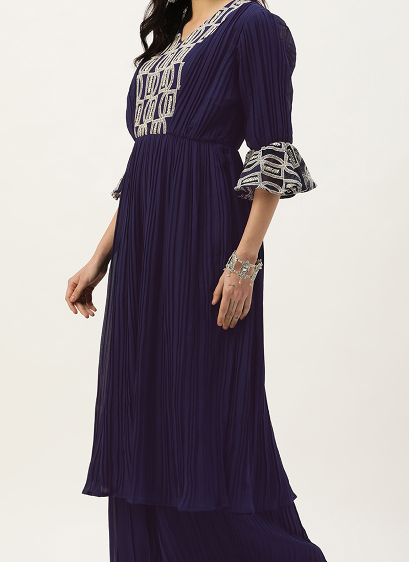 Stylish Teen Girls Kurta Sets | Trendy Choices at Cbazaar