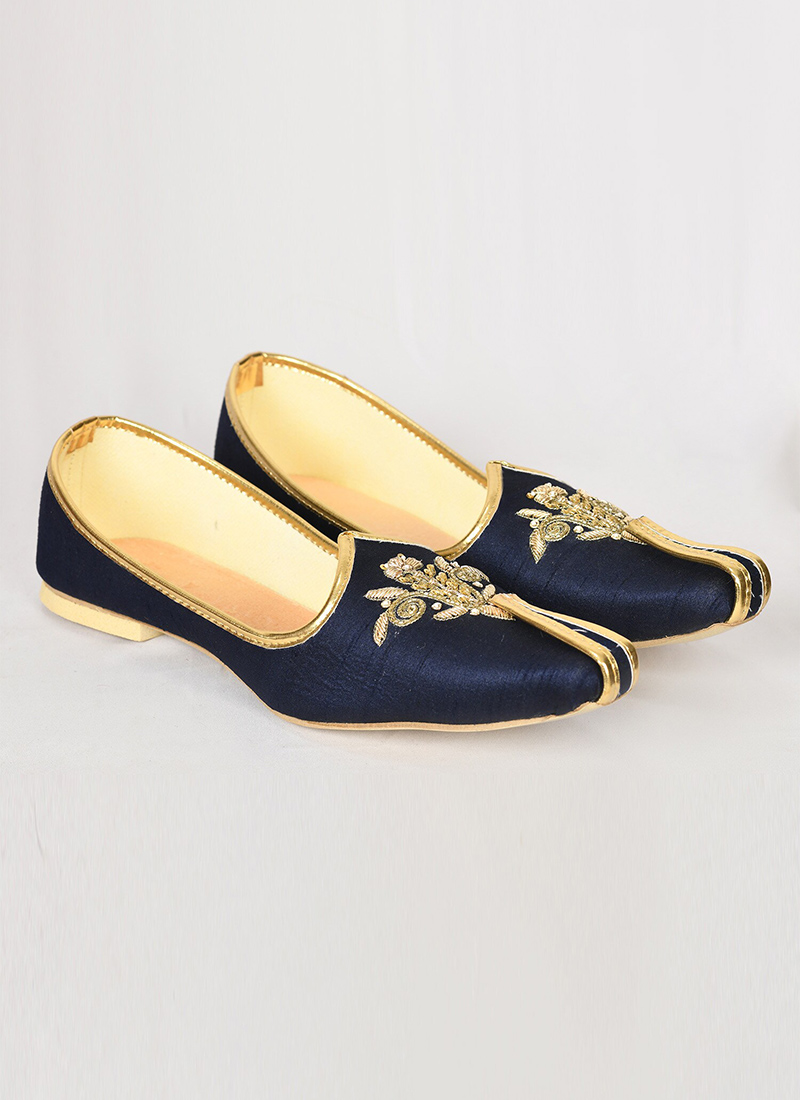Indian Mens Ethnic Footwear | Jutti | Mens Traditional Shoes