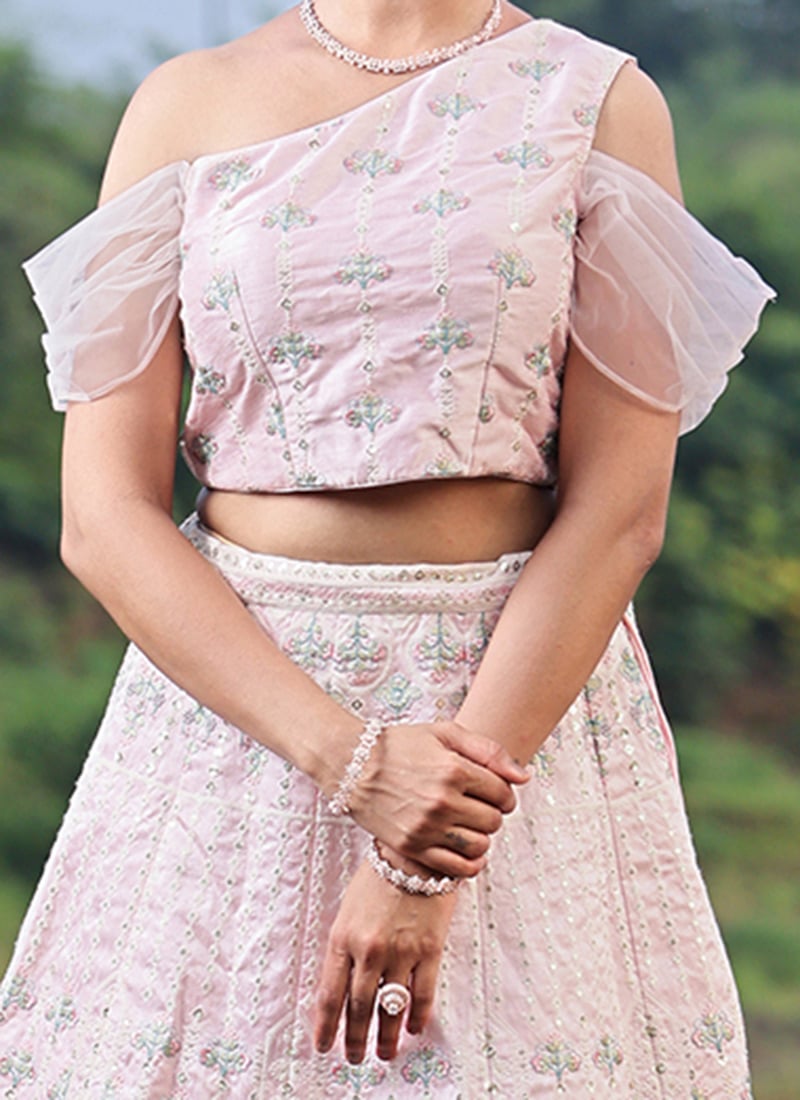 Indian Saree Blouses | Readymade Saree Blouses Online | Designer Saree ...