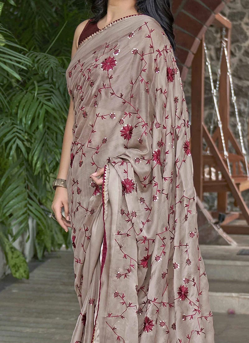 Buy Latest Ethnic & Traditional Saree Online Collection In United Kingdom