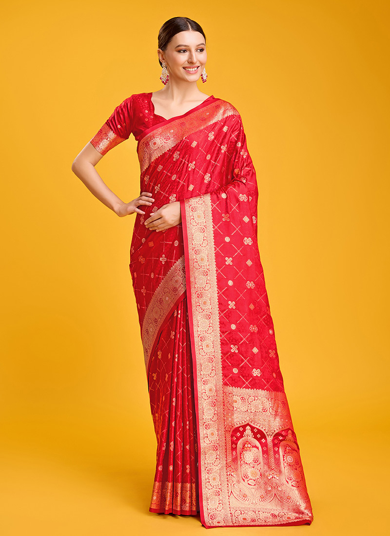 Blouse For Red Saree With Golden Border Buy Handloom Silk Red Banarasi