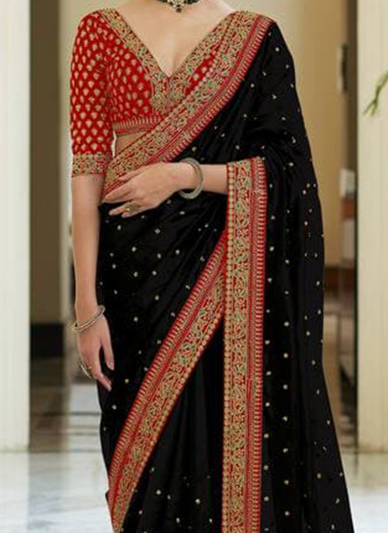 Black Sarees: Latest Black Sarees Designs For Women