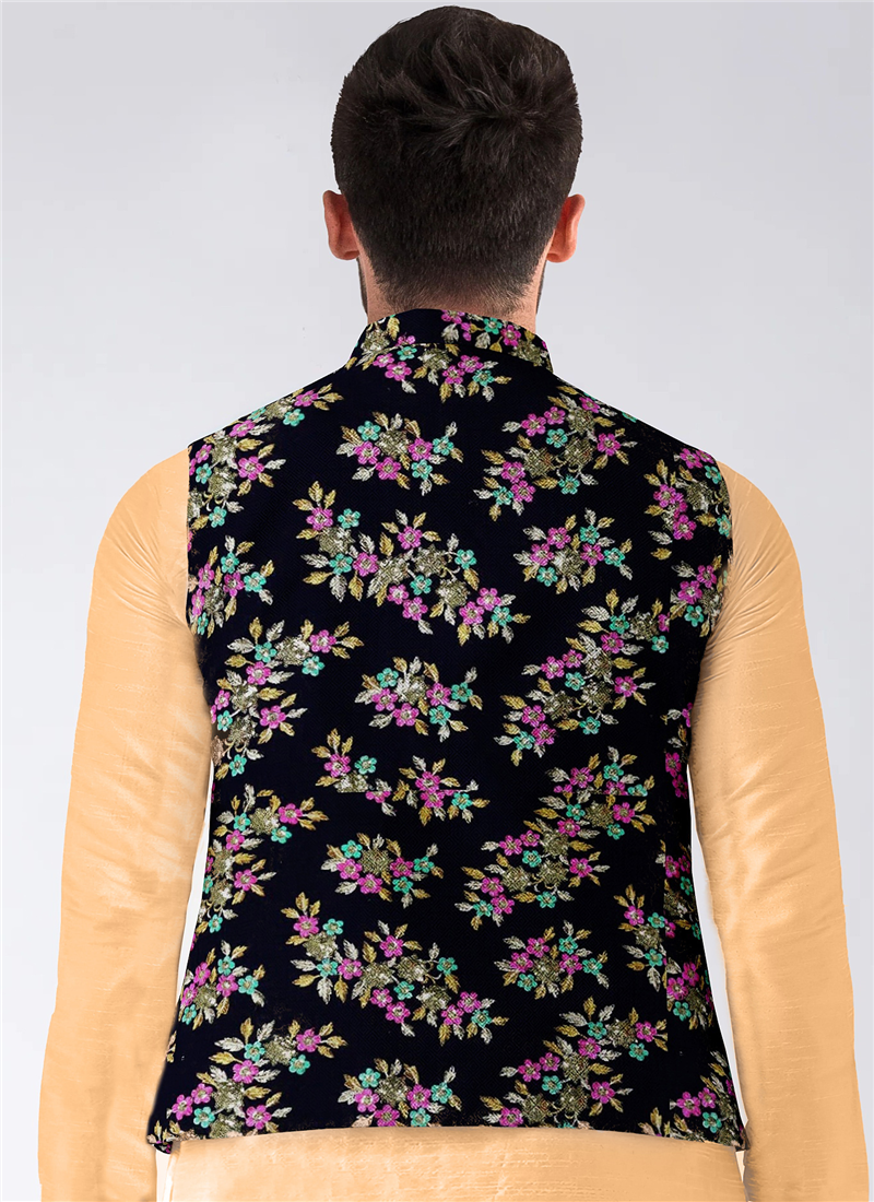 Buy Indian Ethnic Clothing - Men Kurta Pyjamas