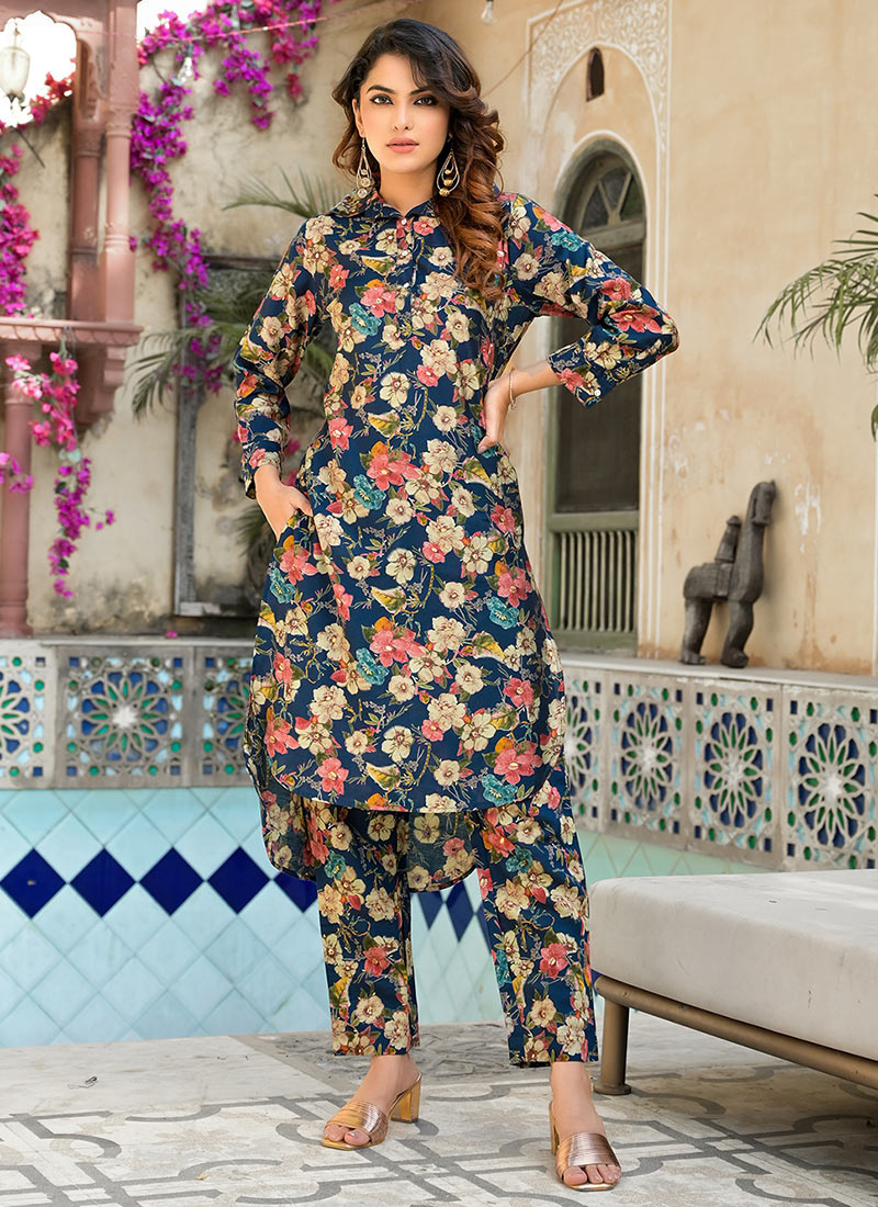 Kurta Sets Designs for Women on Sale - Cbazaar