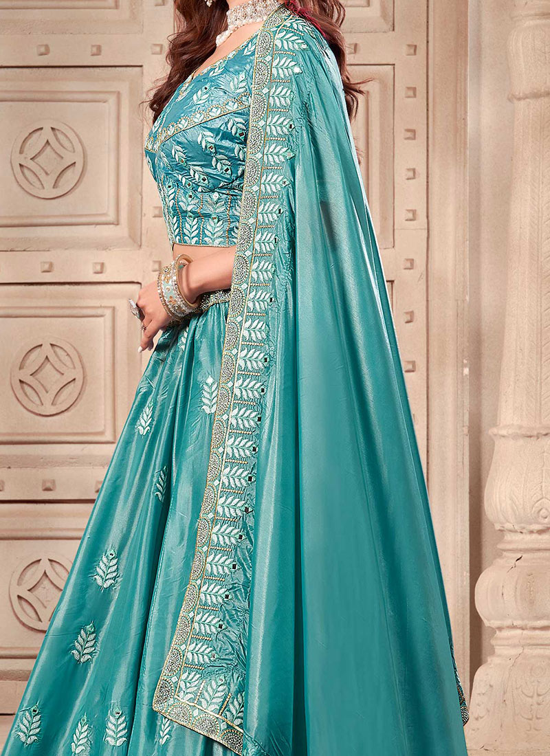 New Arrival Lehengas : Trendy New Arrival Lehenga Choli Online ...