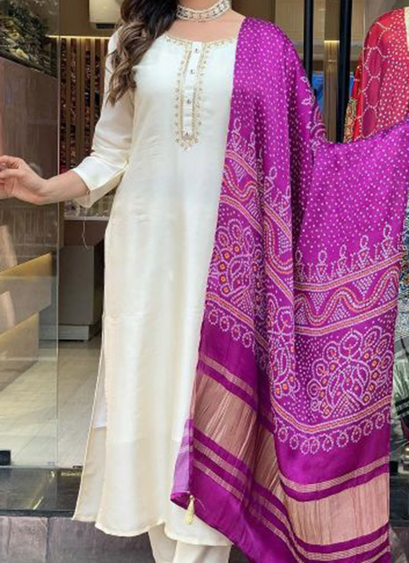 White Salwar Kameez: Latest White Salwar Kameez Designs Online