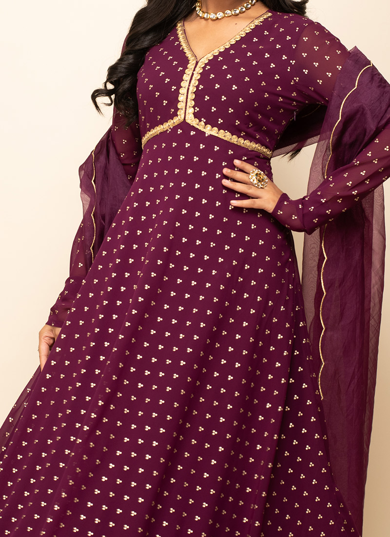Buy Traditional Dresses and Gown Online in India - Cbazaar