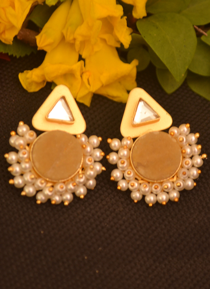 Studs for Women - buy Studs from in Jewellery collection online