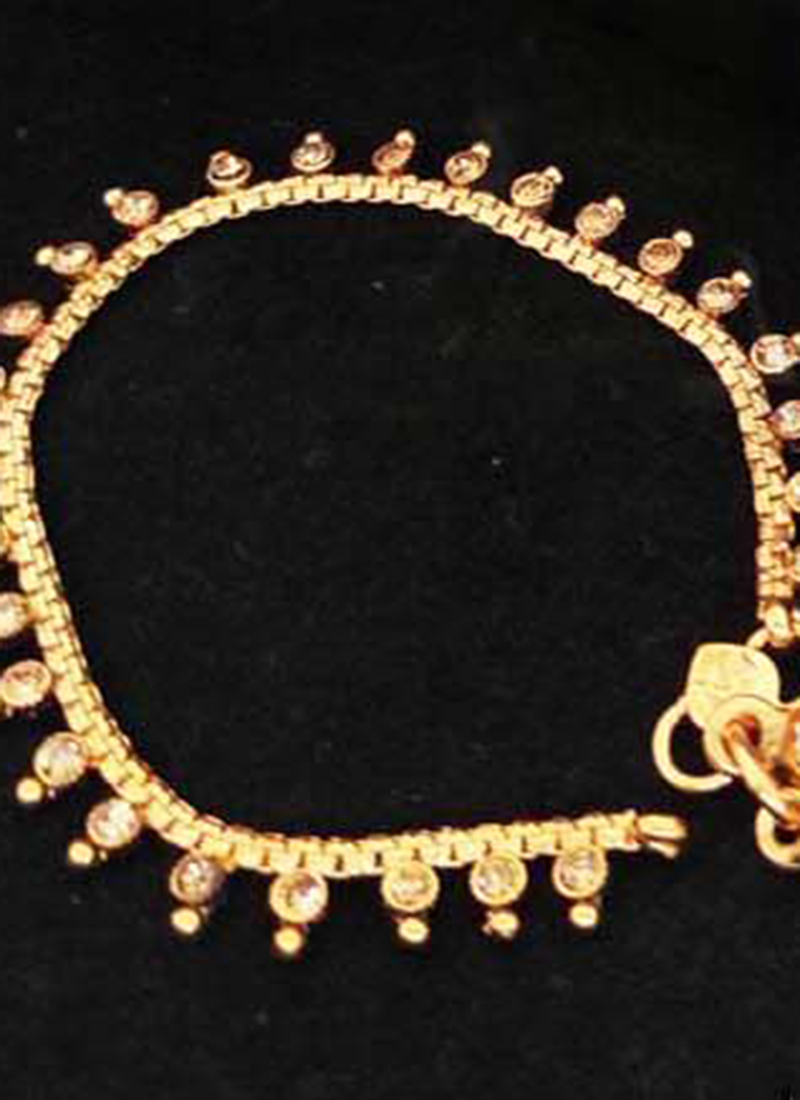 Anklets Designs Set Online | Buy Anklets Set For Women