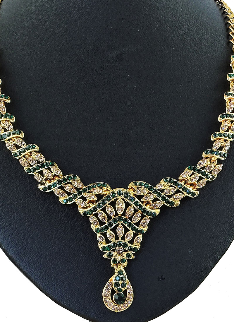 Shop Gold N Green Necklace Set Party Wear Online at Best Price | Cbazaar