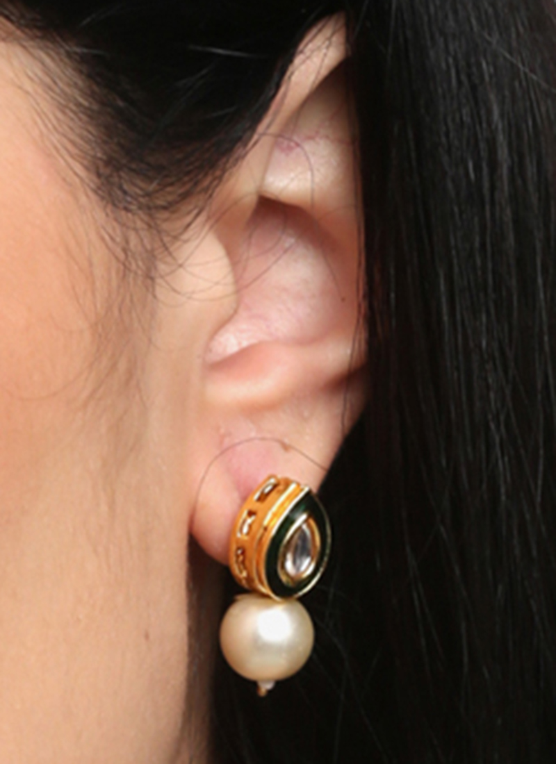 Shop Trendy Stud Earrings Collection at Cbazaar