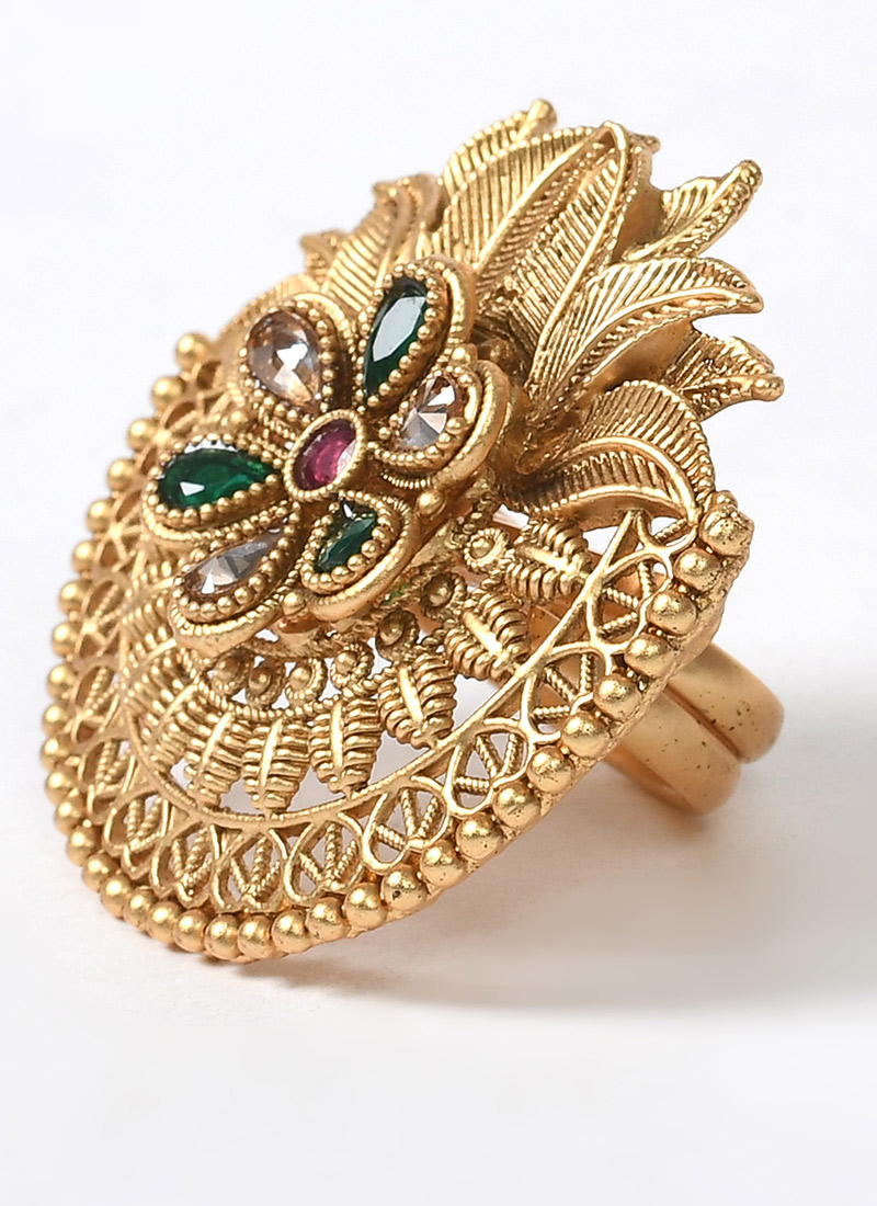 Cbazaar Ring Collection: Timeless Elegance & Style