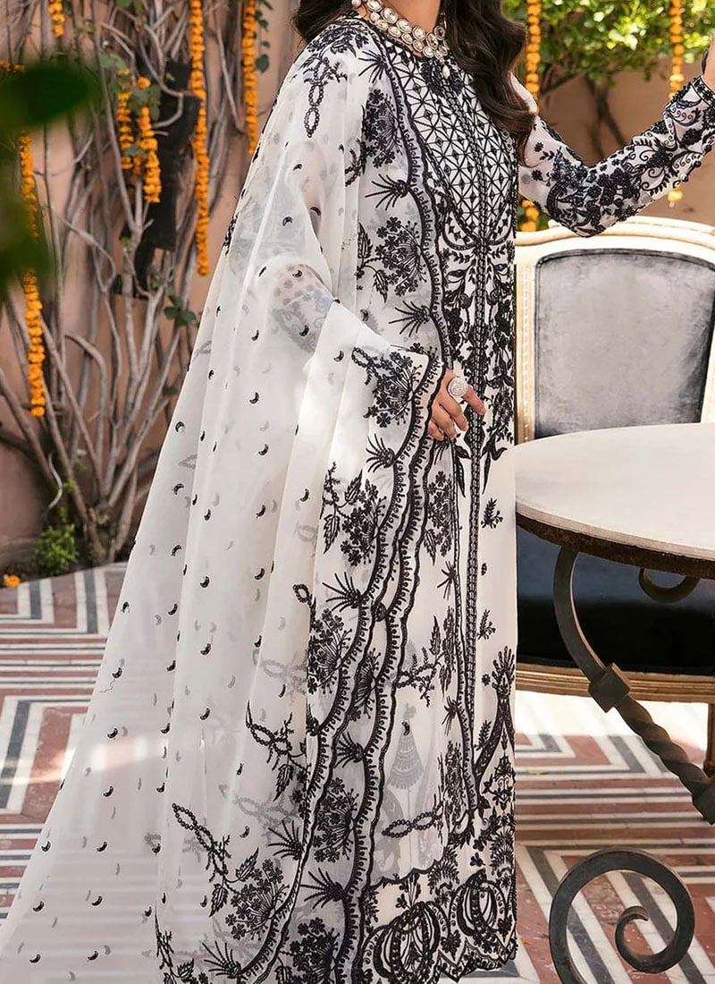 Shop Latest White Salwar Kameez Designs Online At Cbazaar