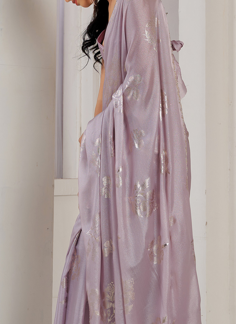 Buy Indian ethnic clothing for Women - buy online at Cbazaar