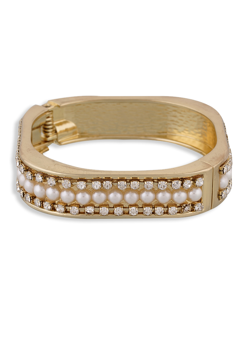 Buy One Stop Fashion Moti N Stone Gold Bracelet Online at Best Price | Cbazaar