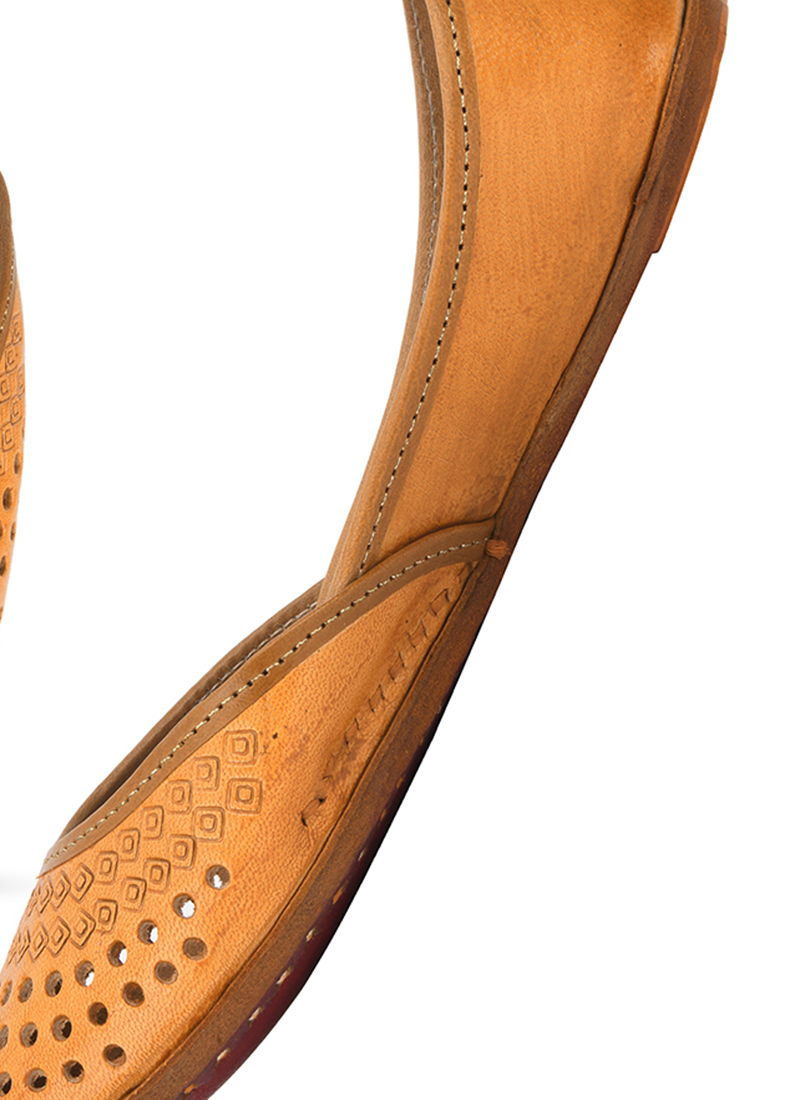 Buy Orange Cut Work Juti Online at Best Price | Cbazaar