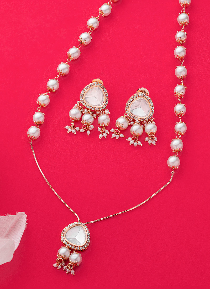 Shop Latest Designer Pendant Sets Online Collection at Cbazaar