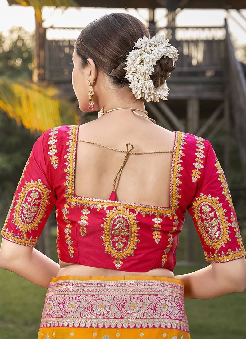 Buy Latest Ethnic & Traditional Saree Online Collection In United Kingdom