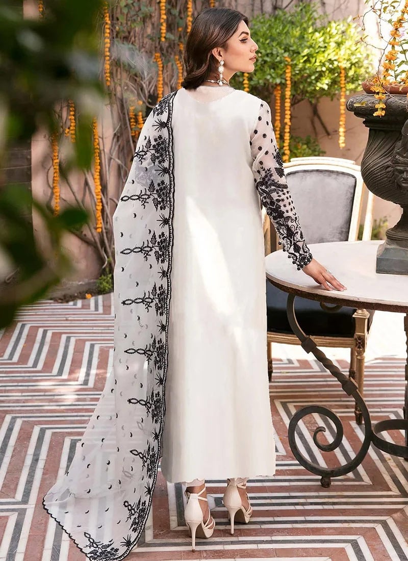 Shop Latest White Salwar Kameez Designs Online At Cbazaar