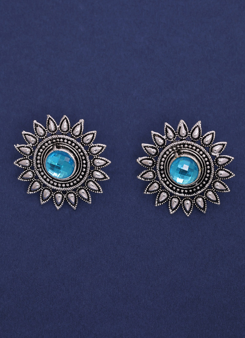 Shop Trendy Stud Earrings Collection at Cbazaar