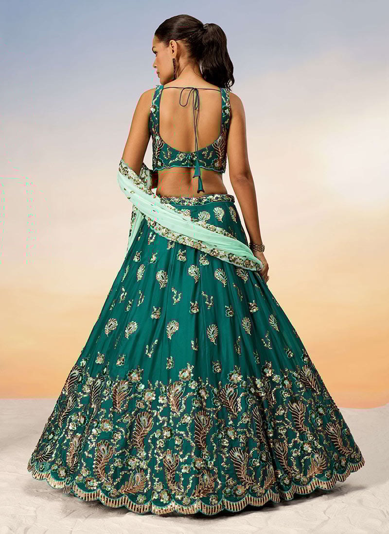 Buy Indian Wedding Lehengas Designs Online Shopping
