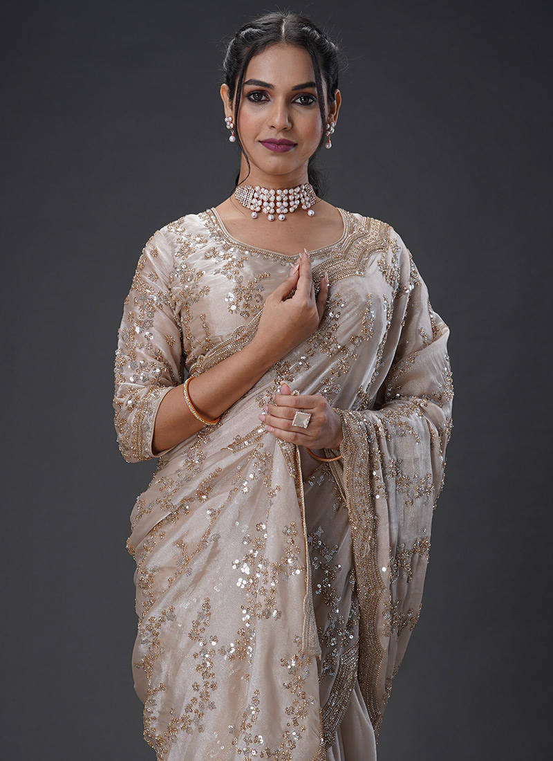 Latest Indian Wedding Dresses & Designer Wedding Dresses