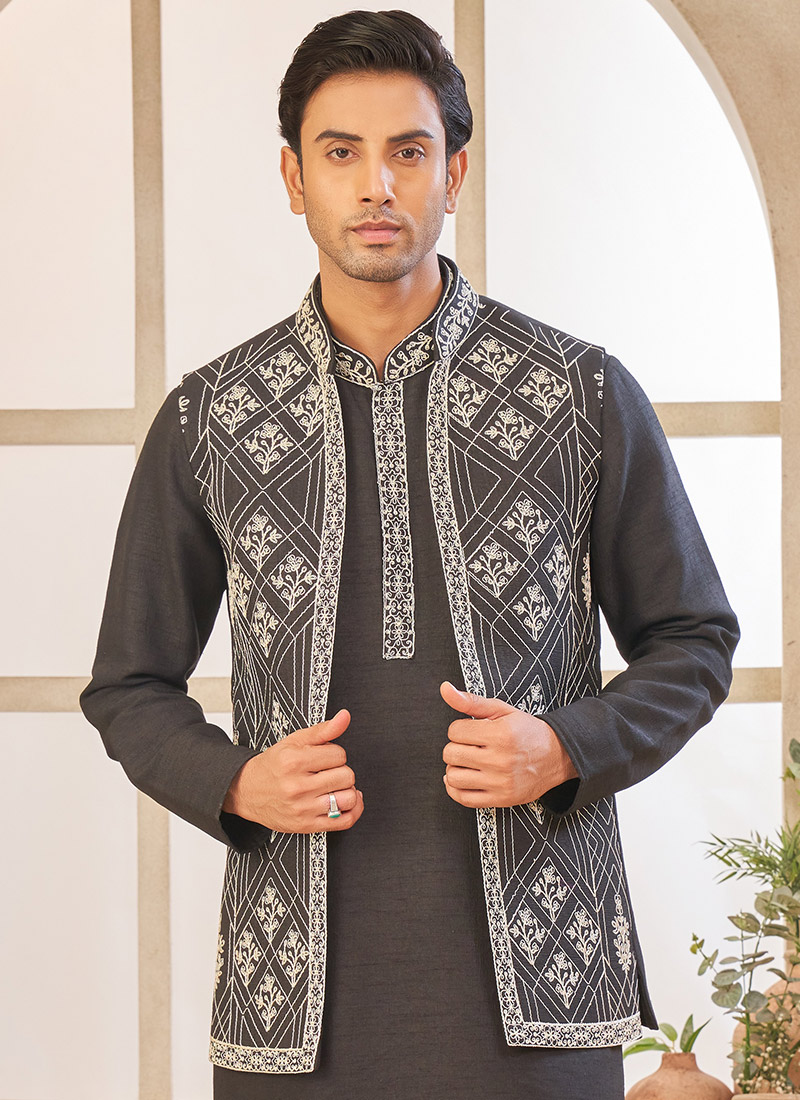 Shop Black Silk Embroidered Bandi Set Festive Wear Online at Best Price ...