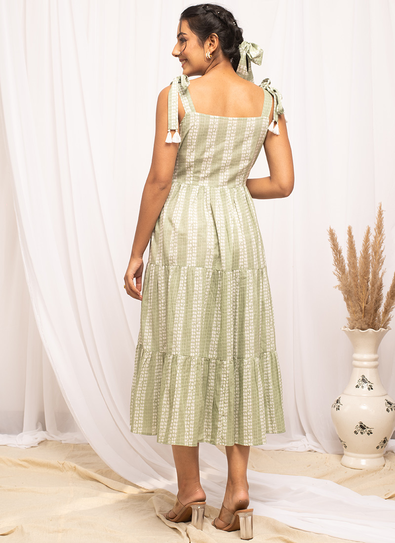 Cbazaar Latest Arrival Of Printed Dress