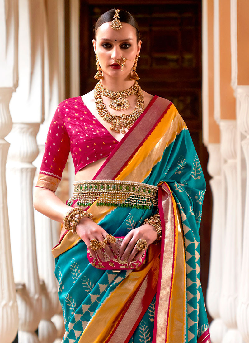 Purchase Patola sarees Online | Shop Patola Sarees Collection