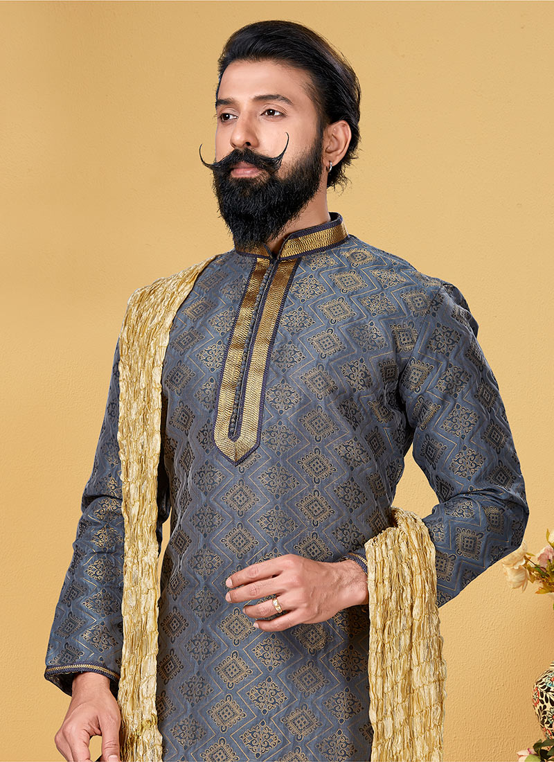 Buy Indian ethnic clothing for Men - buy online at Cbazaar