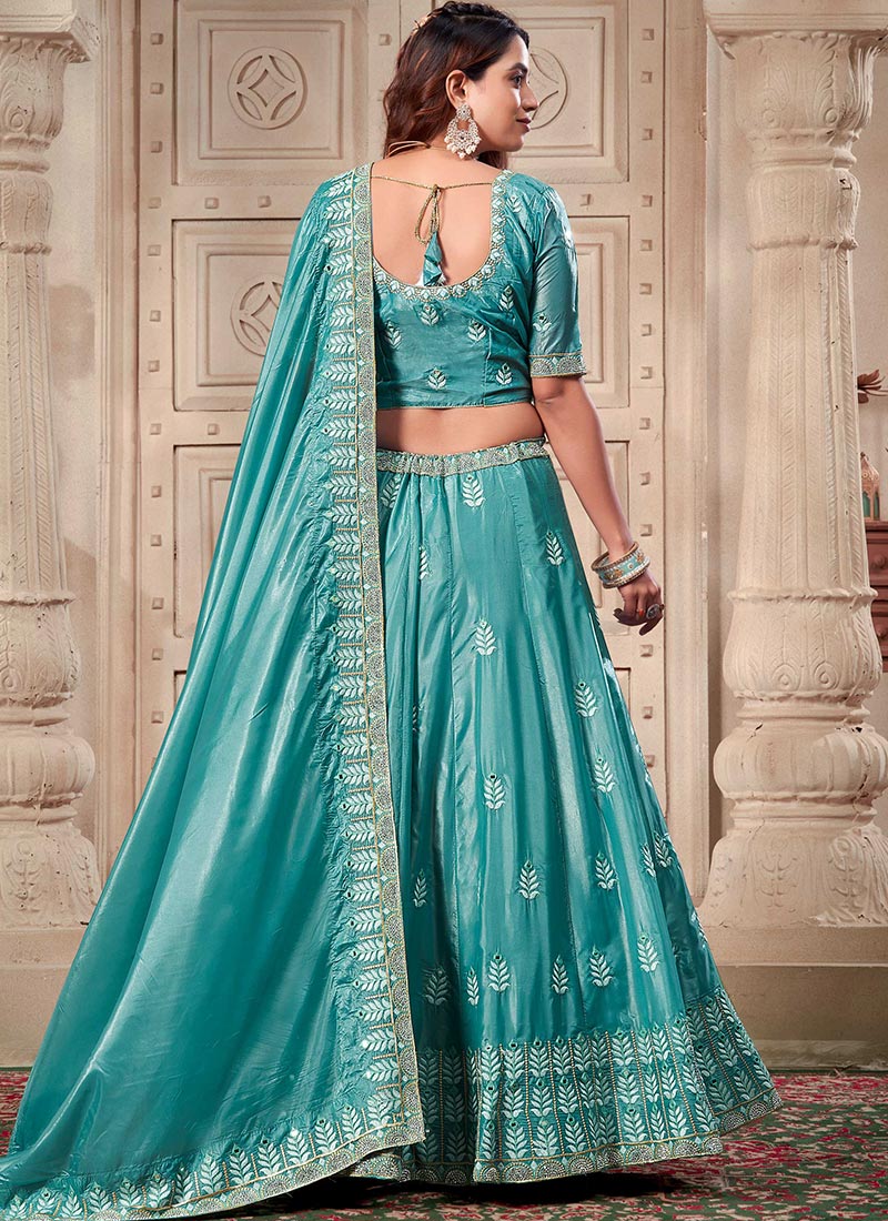 New Arrival Lehengas : Trendy New Arrival Lehenga Choli Online ...