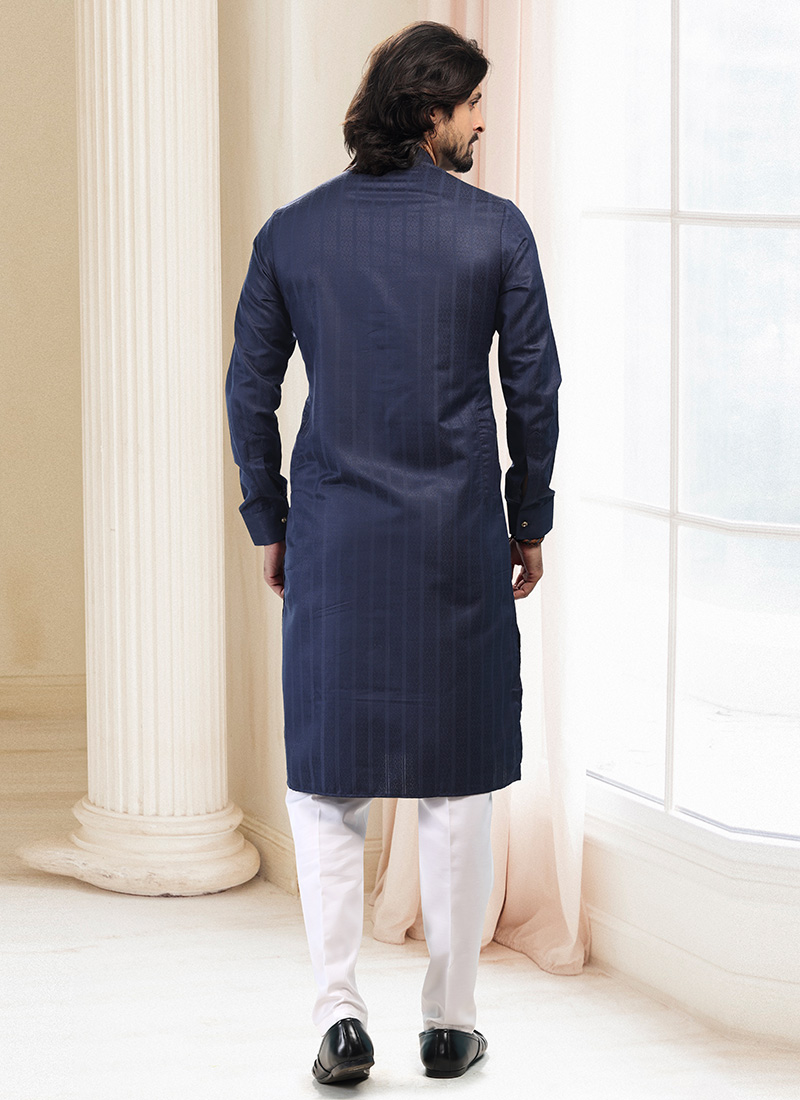 Kurta Pajamas: Buy Latest Kurta Pyjamas For Men