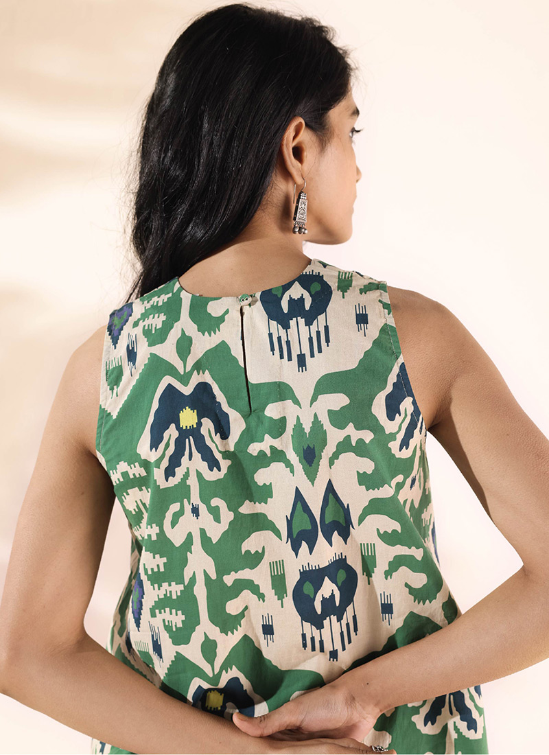 Shop online for Indo Western New arrivals items in Indian ethnic clothing at Cbazaar