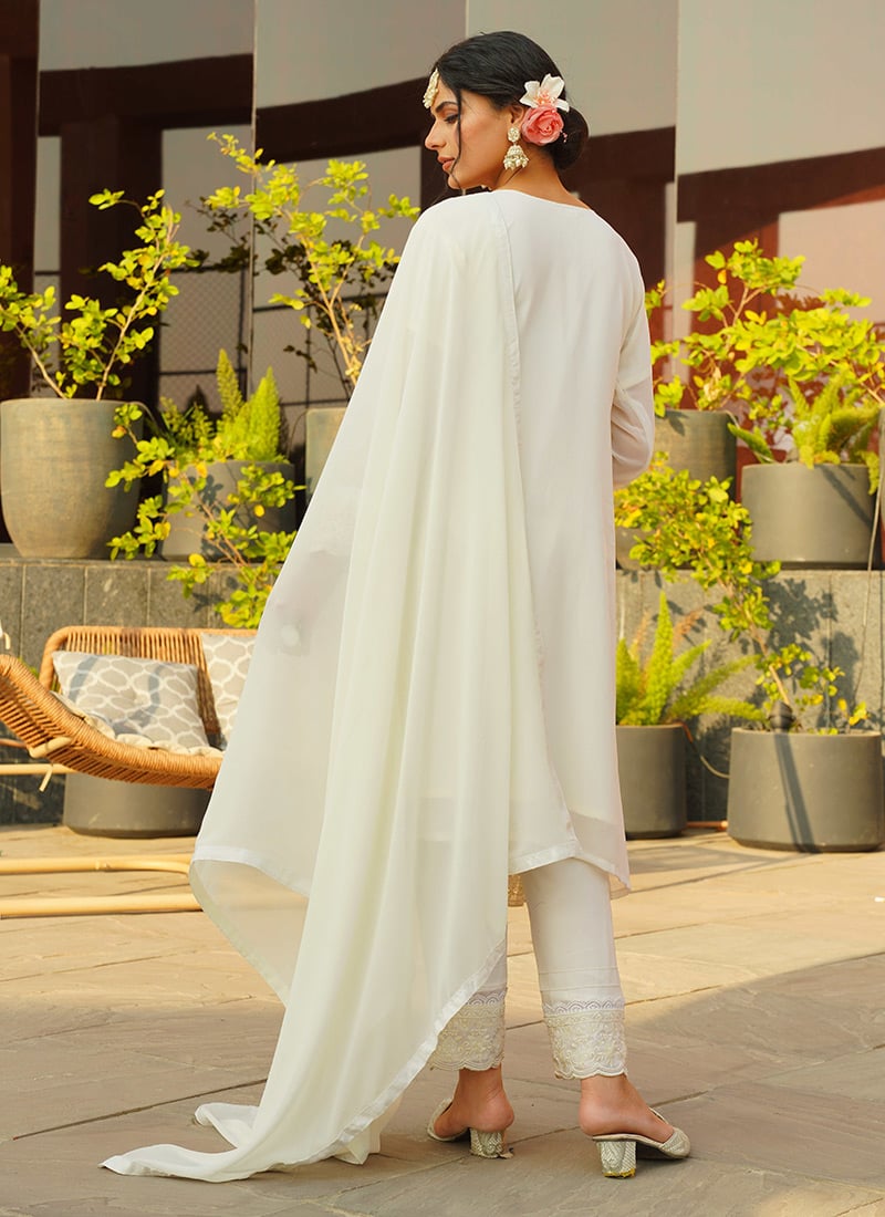 Shop Latest White Salwar Kameez Designs Online At Cbazaar