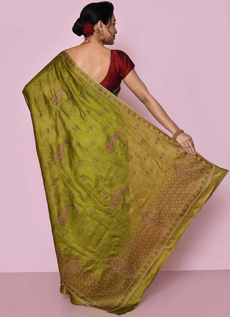 Latest Indian Wedding Sarees For Women