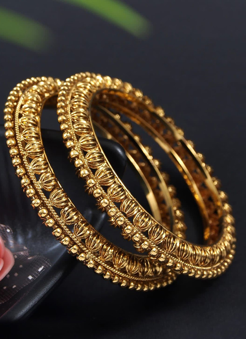 Elegant Bangles Explore Our Stunning Collection Online