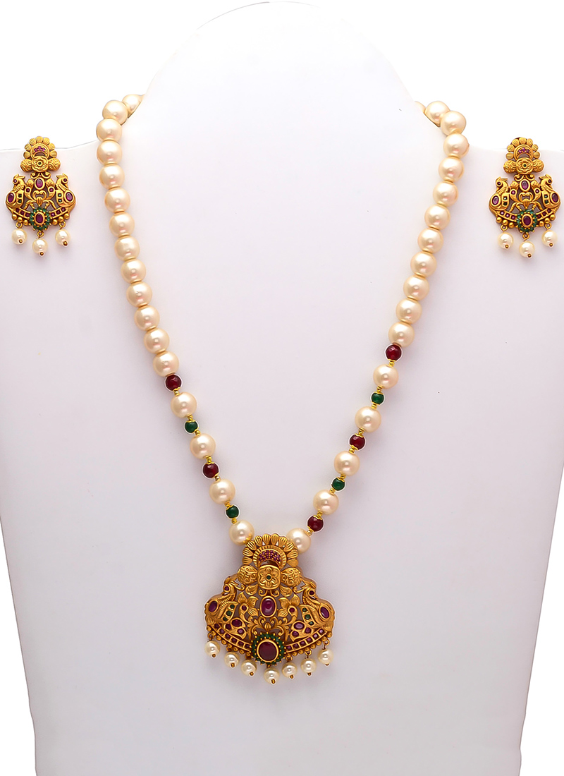 Pendant Set for Women - buy Pendant Set from in Jewellery collection online