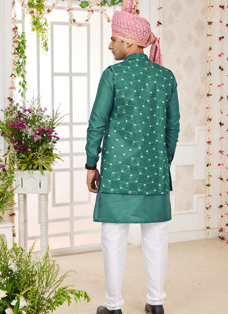 Shop Green Banarasi Silk Embroidered Bandi Set Wedding Wear Online at ...