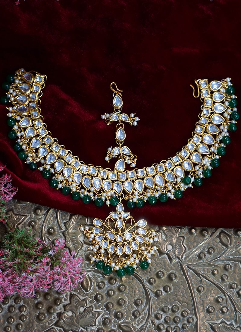 Matha Patti for Women - buy Matha Patti from in Jewellery collection online