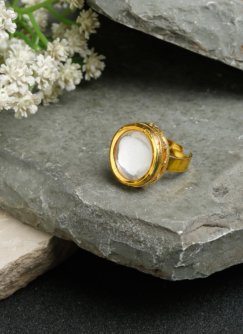 Glam Up Your Hands: Stunning Hand Jewellery Collection