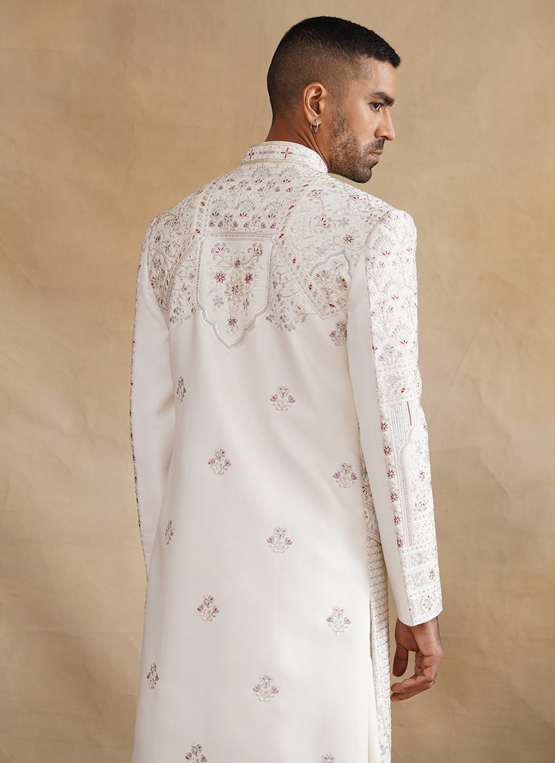 Buy Indian Bridal Dresses for Women Online | Cbazaar