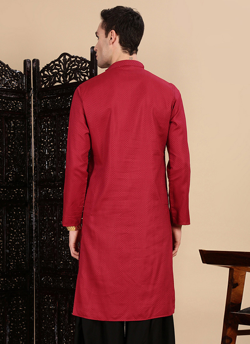 Shop Maroon Cotton Textured Kurta in India - Cbazaar