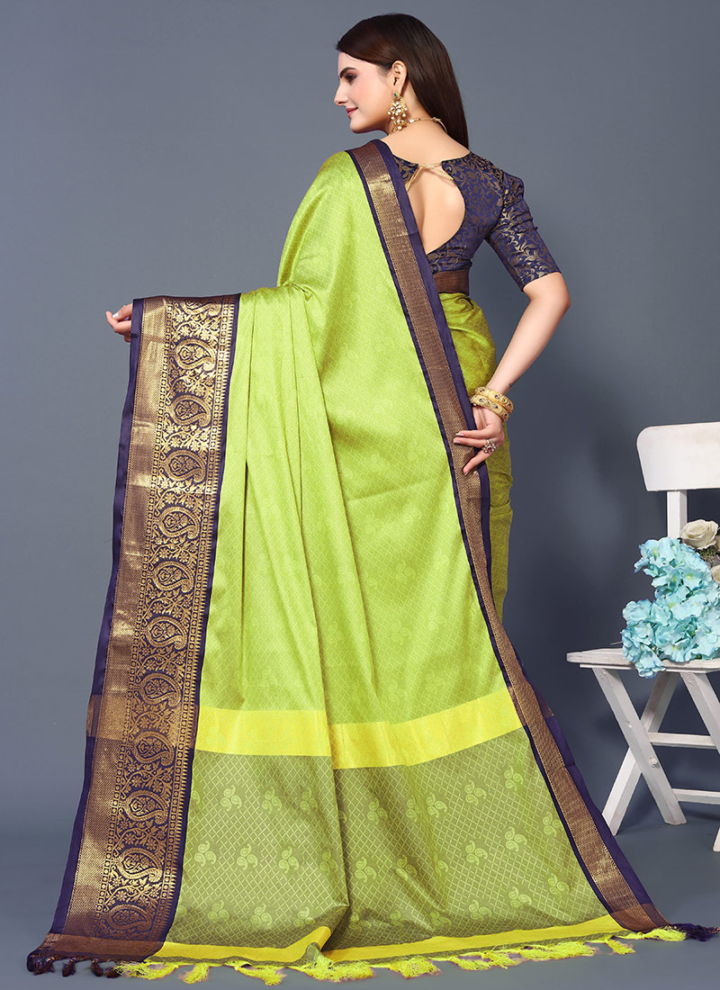 Buy Trendy Green India Sarees Online at Cbazaar