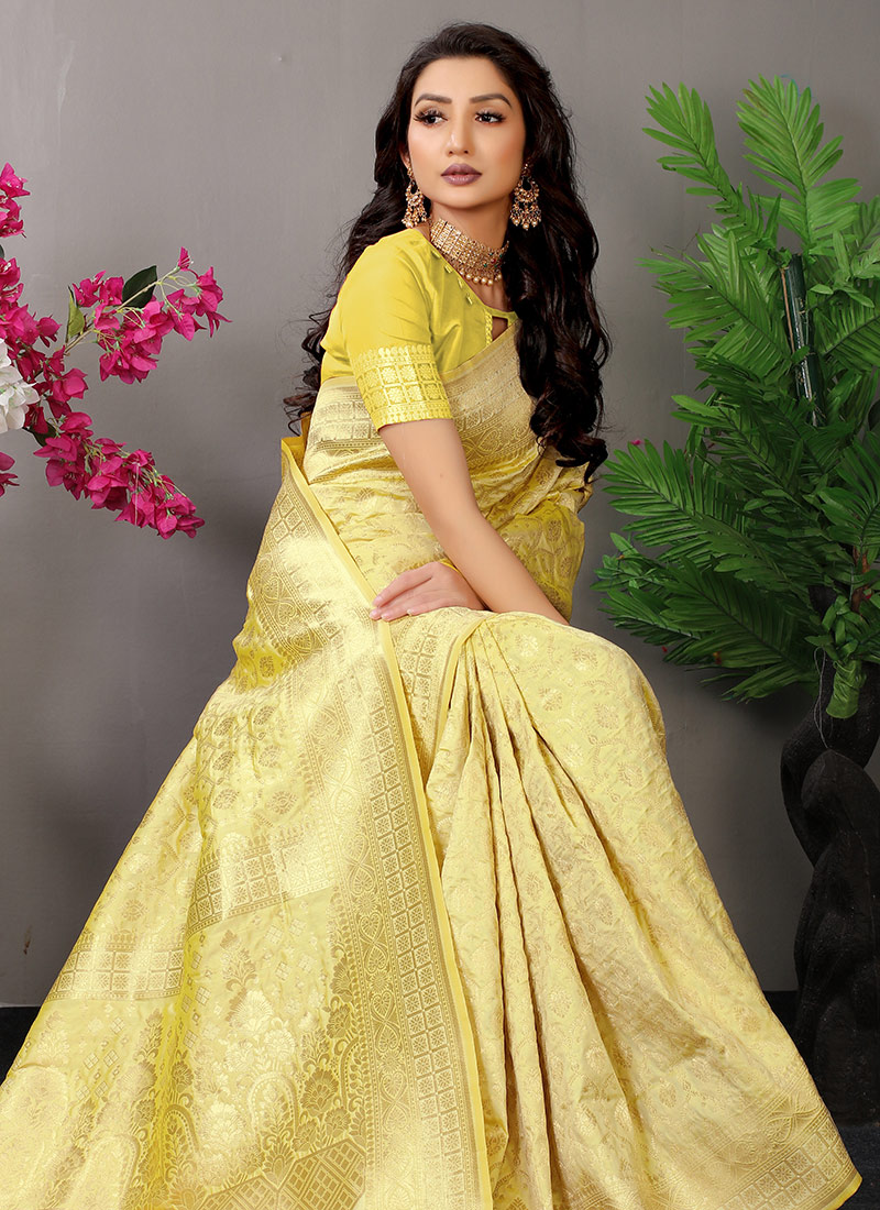 Buy Latest Gold Sarees Designs Online - Cbazaar