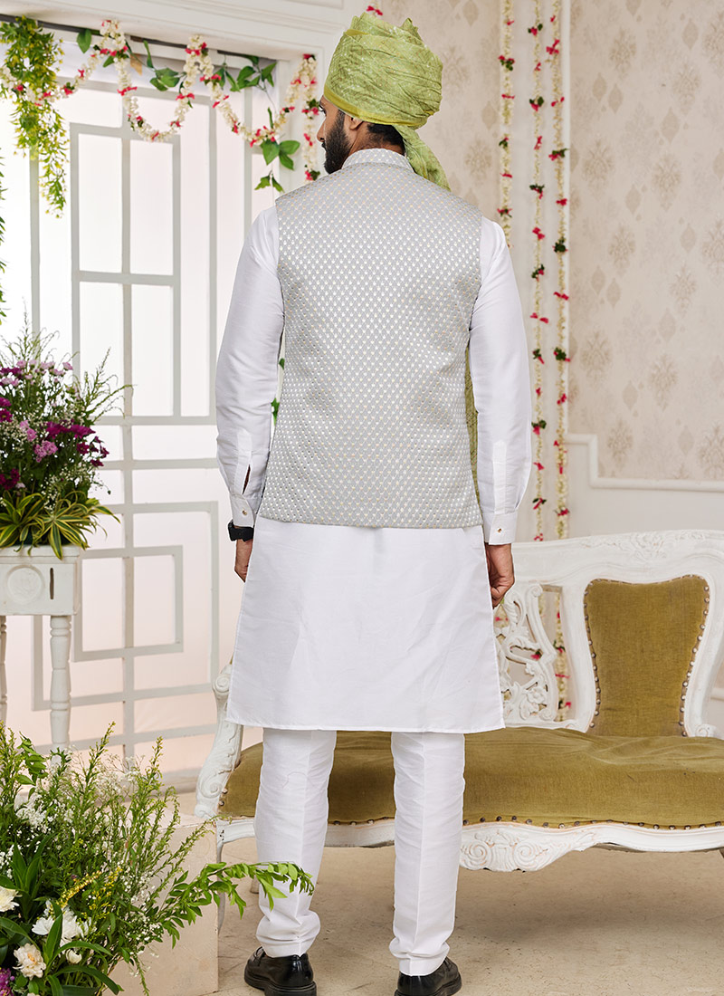 Buy Groomsmen Attire for Every Wedding Style